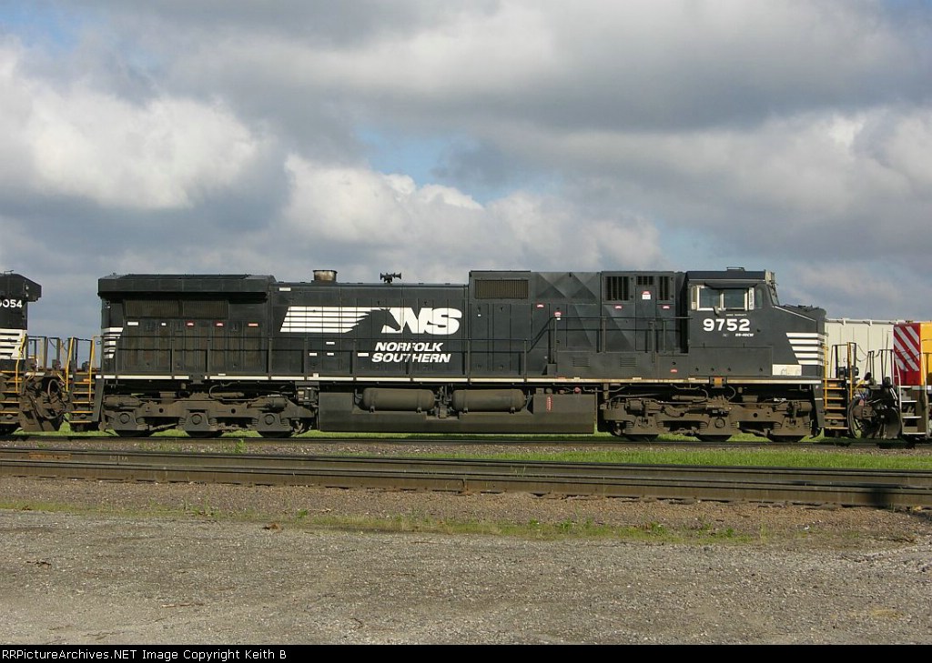 NS 9752